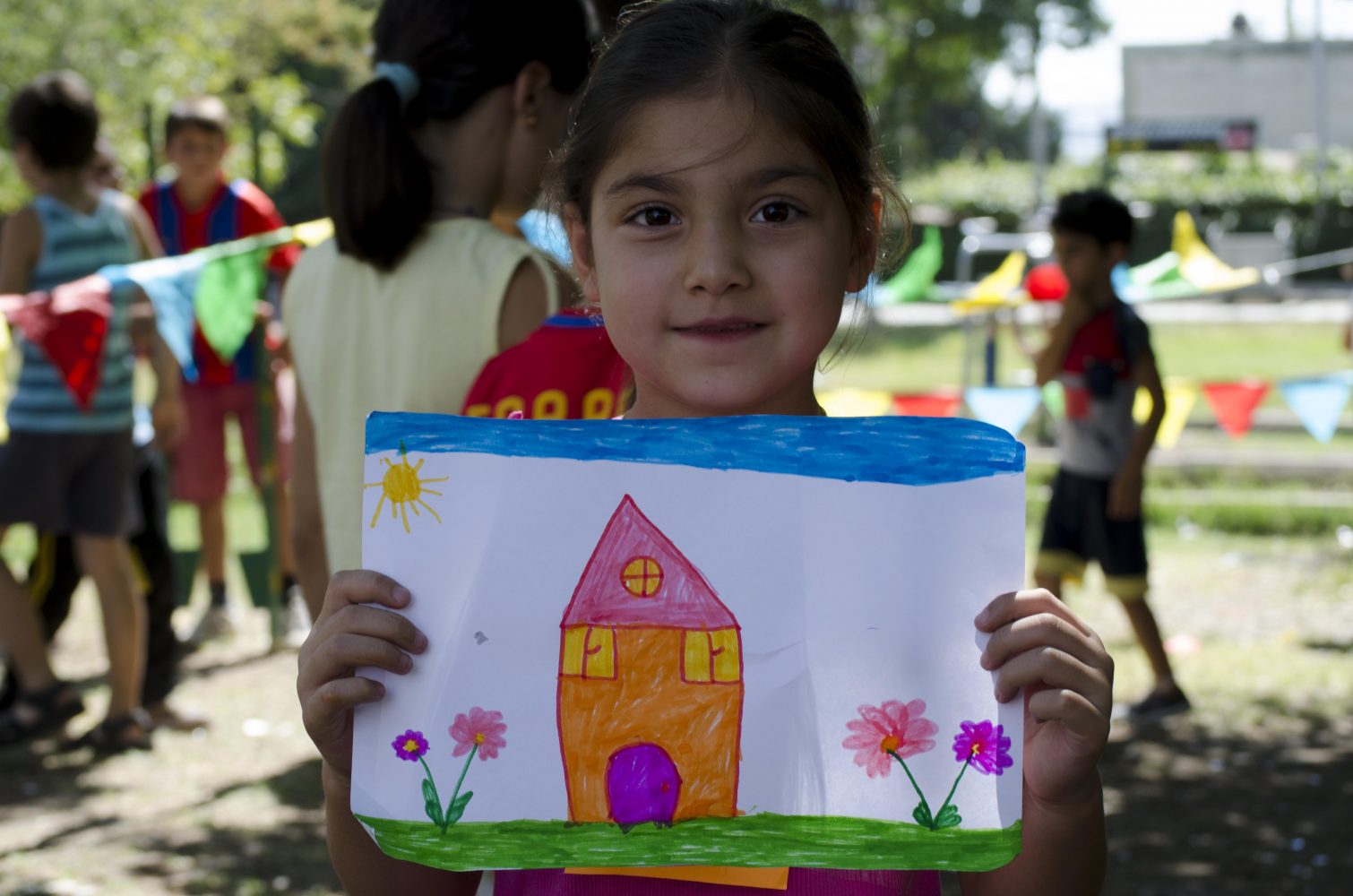 Aldeas Infantiles lanza campaña de apoyo - 970 Universal
