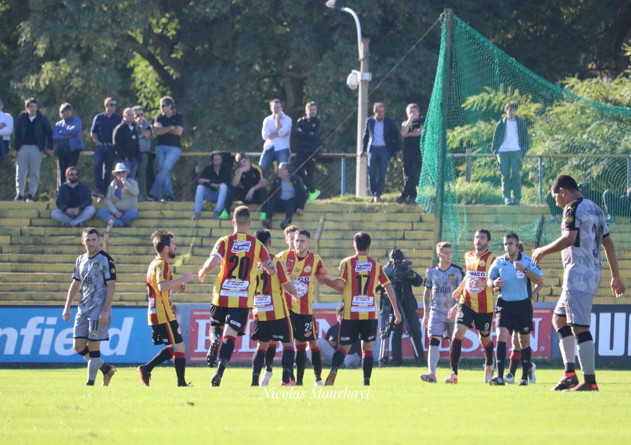Progreso Venció A Peñarol En Un Partidazo 970 Universal