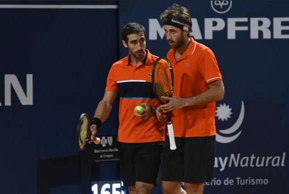 Los hermanos Cuevas arrancaron con victoria en Alemania - 970 Universal