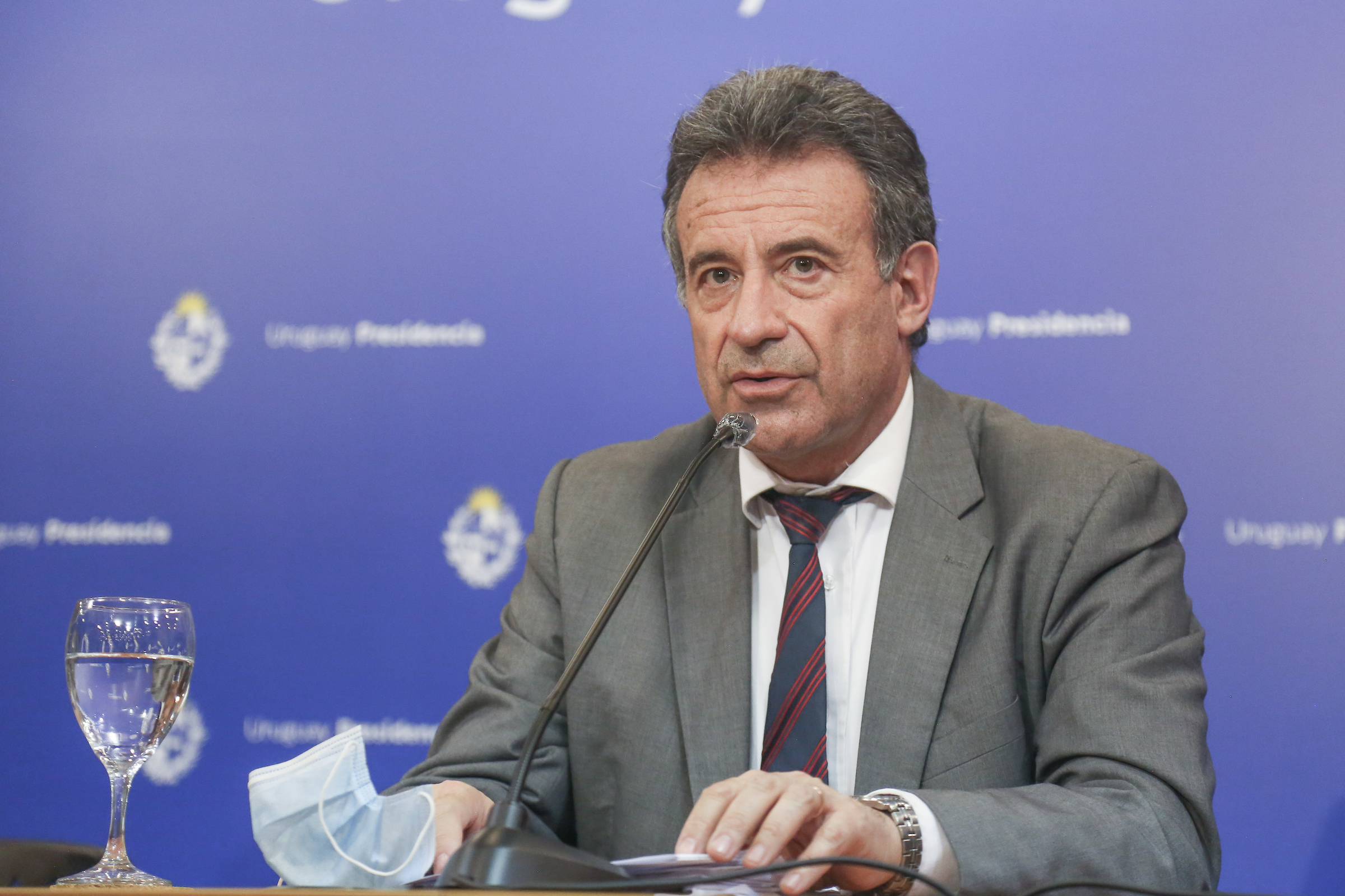 Daniel Salinas advierte “record de casos” en próximo informe - 970 ...