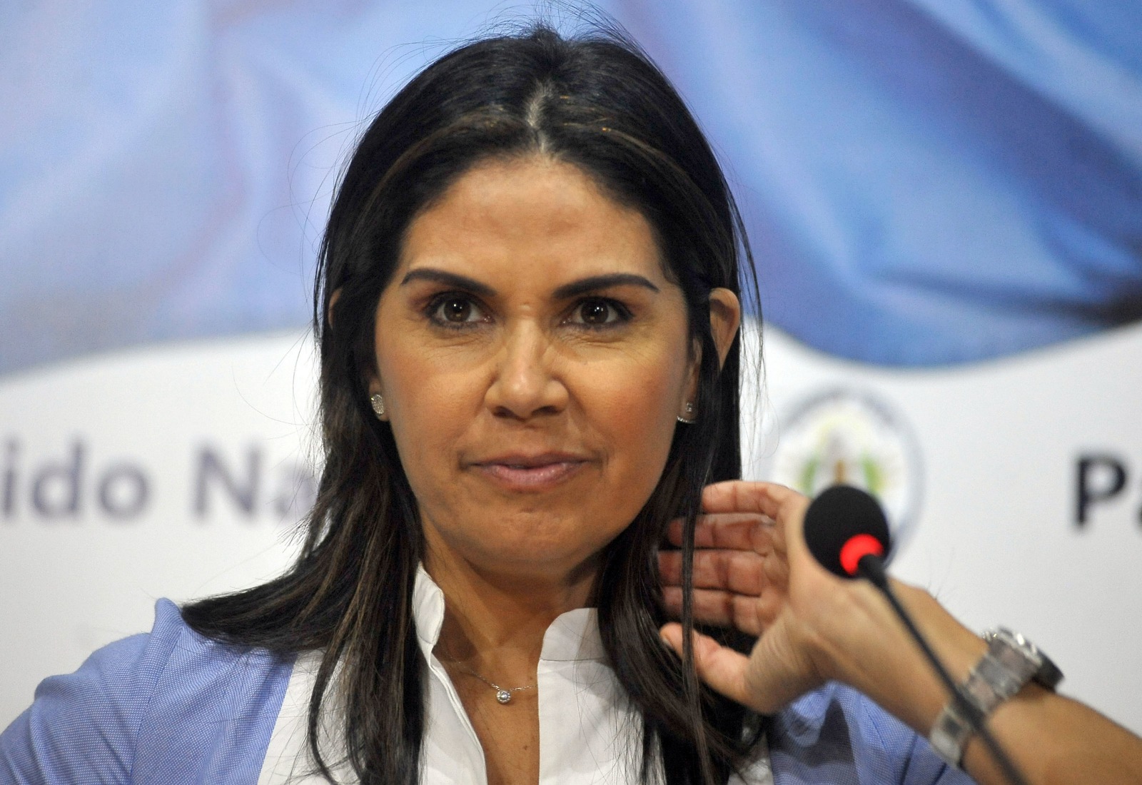 Verónica Alonso sin pelos en la lengua - 970 Universal