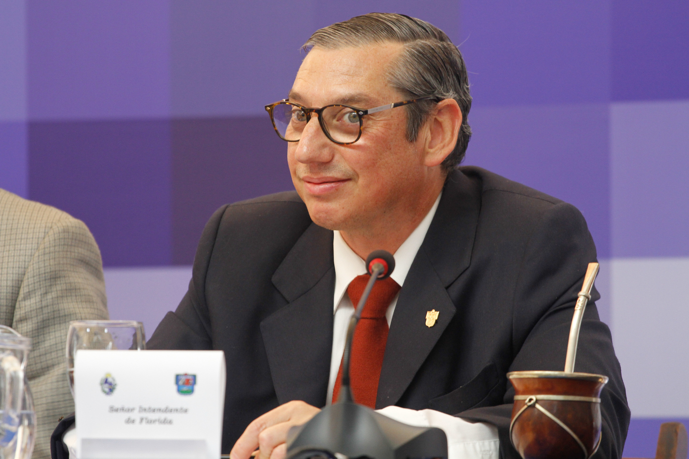 Carlos Enciso continúa en CTI pero le retiraron el respirador - 970 ...