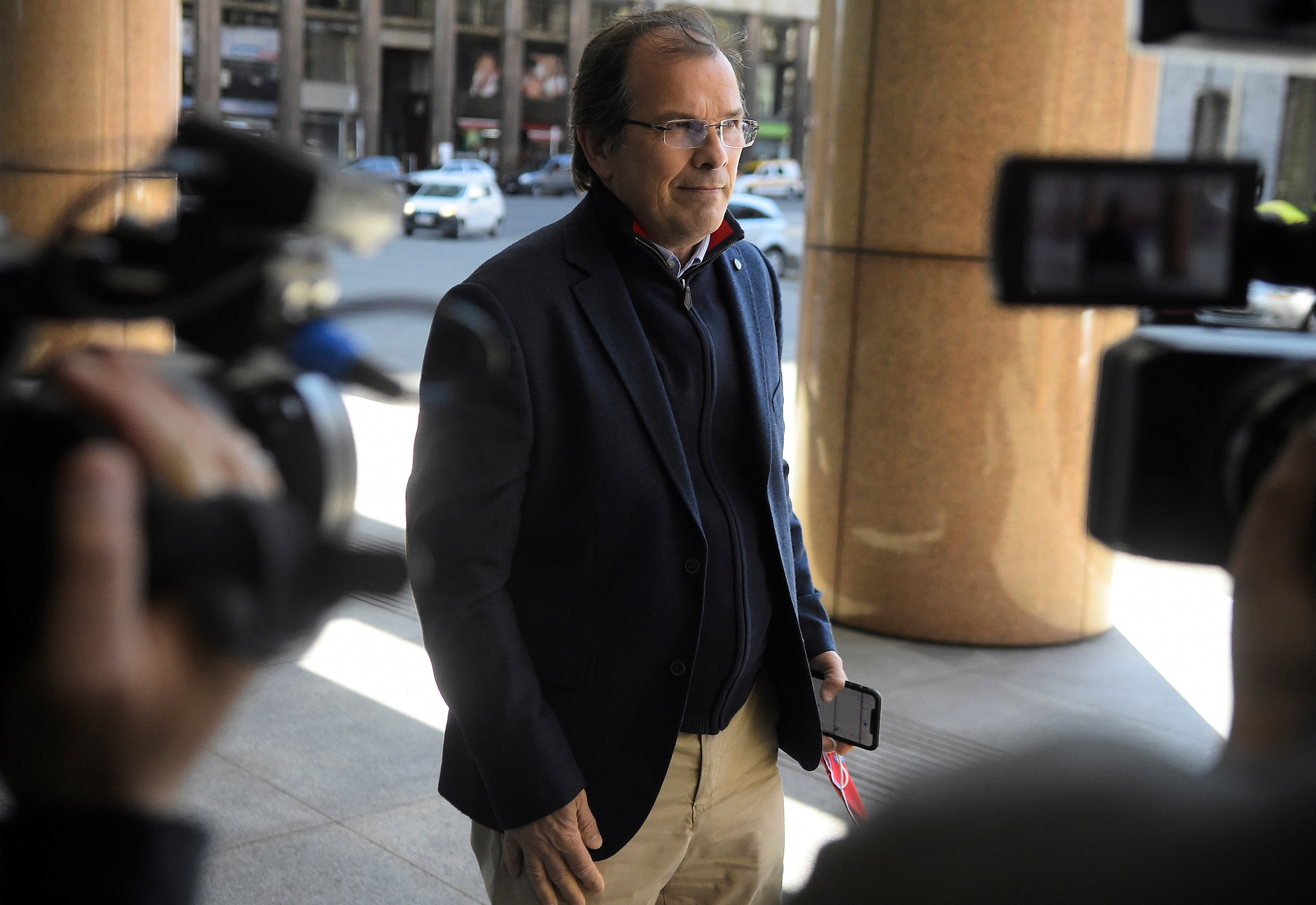 Microimportación: "Si hay que gritar o patalear deberíamos estar todo ...