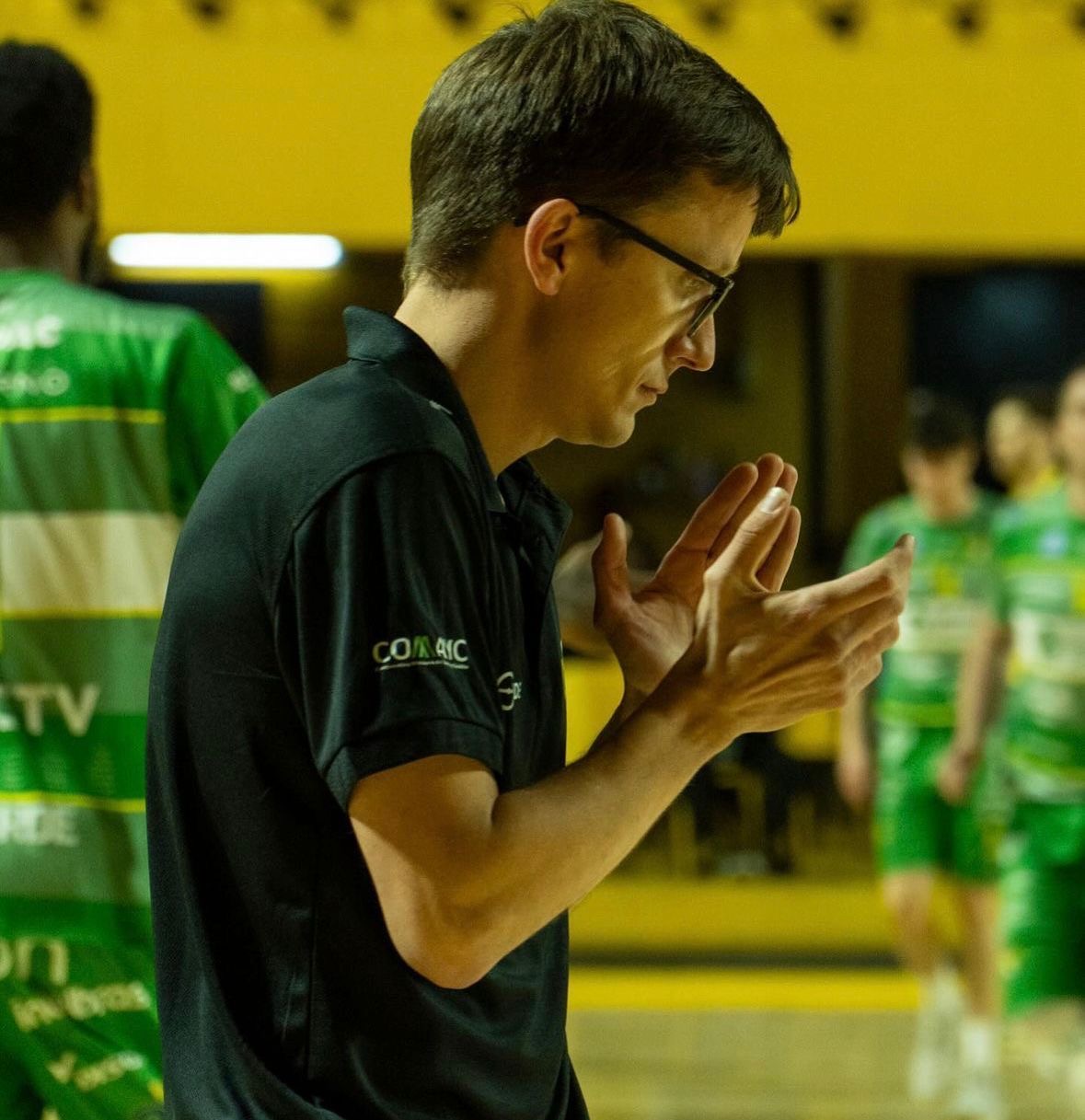 Agustín Esteve: “Estoy muy contento. Los jugadores hicieron un esfuerzo ...