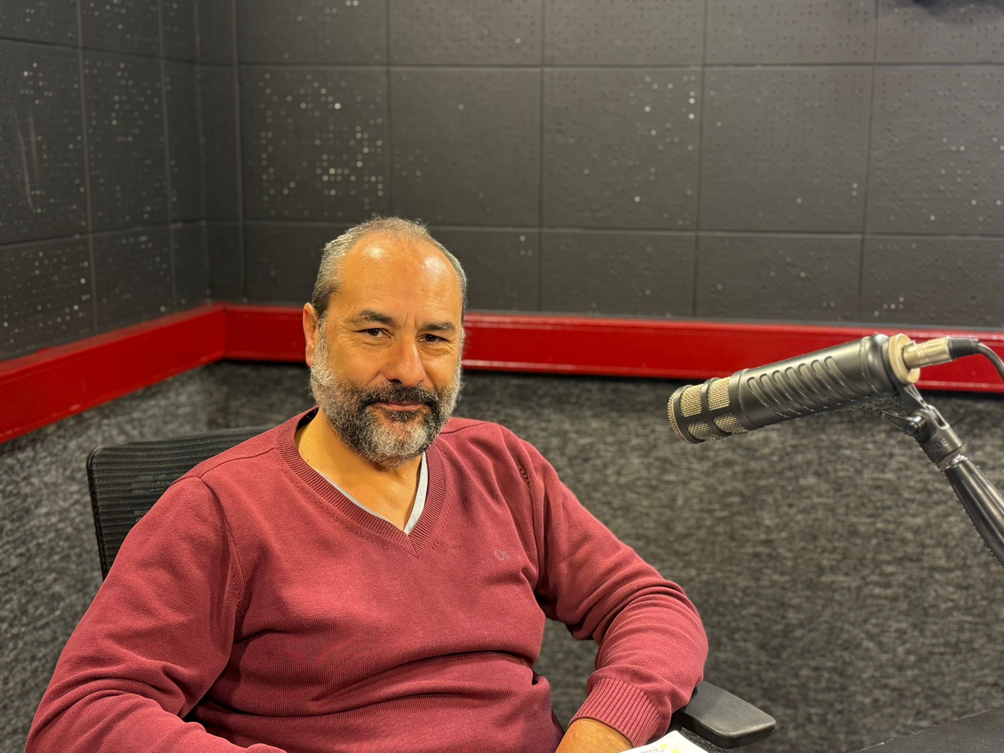 Cincuentones de la Caja de Profesionales reclaman por edad de ...